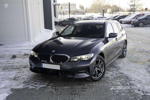 Grey BMW 330 2020 in Vilnius, with an engine capacity of 2.00 L and mileage of 207 thousand km for 22000 €, photo 1 on AUTOMOTO.COM.LV
