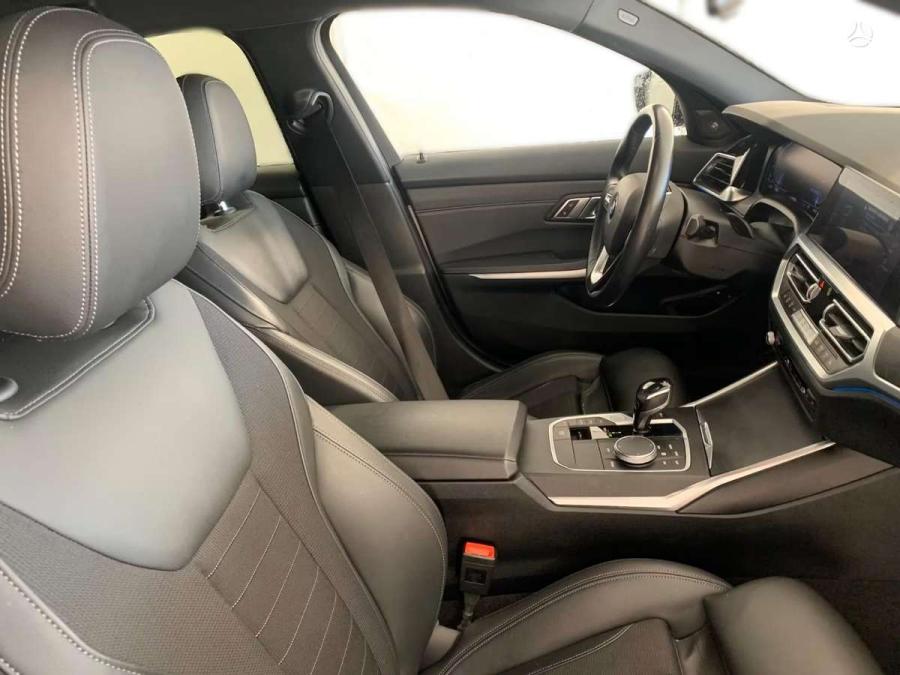 Pelēks BMW 330 2020 Viļņa, ar dzinēja tilpumu 2.00 L un nobraukumu 119 tūkst. km par 28500 €, foto 3 vietnē AUTOMOTO.COM.LV
