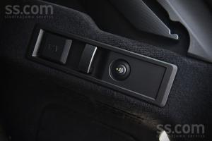 Grey BMW 330 2020 in Tukums, with an engine capacity of 3.00 L and mileage of 197 thousand km for 23990 €, photo 26 on AUTOMOTO.COM.LV