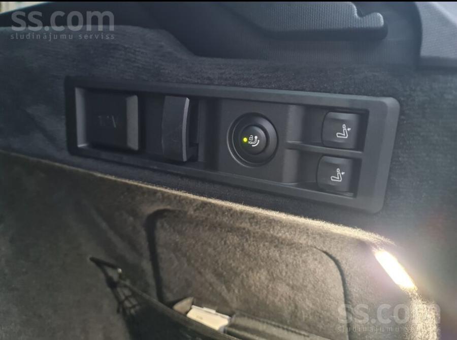 Pelēks BMW 330 2020 Rīga, ar dzinēja tilpumu 3.00 L un nobraukumu 162 tūkst. km par 27900 €, foto 19 vietnē AUTOMOTO.COM.LV