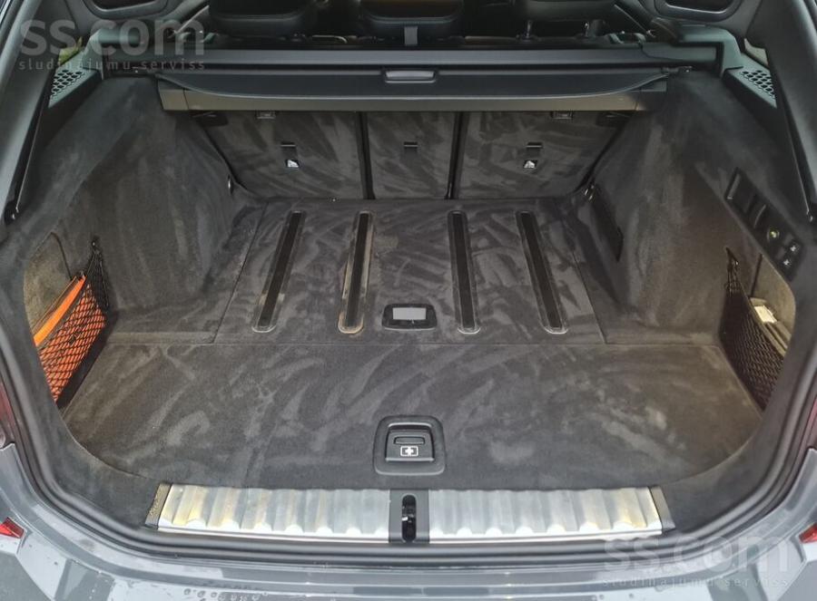 Pelēks BMW 330 2020 Rīga, ar dzinēja tilpumu 3.00 L un nobraukumu 162 tūkst. km par 27900 €, foto 20 vietnē AUTOMOTO.COM.LV