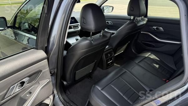 Pelēks BMW 330 2020 Rīga, ar dzinēja tilpumu 2.00 L un nobraukumu 145 tūkst. km par 23000 €, foto 10 vietnē AUTOMOTO.COM.LV