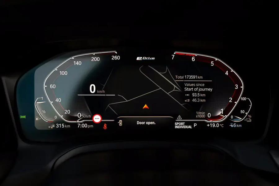 Pelēks BMW 330 2020 Jelgava, ar dzinēja tilpumu 2.00 L un nobraukumu 173 tūkst. km par 24000 €, foto 15 vietnē AUTOMOTO.COM.LV