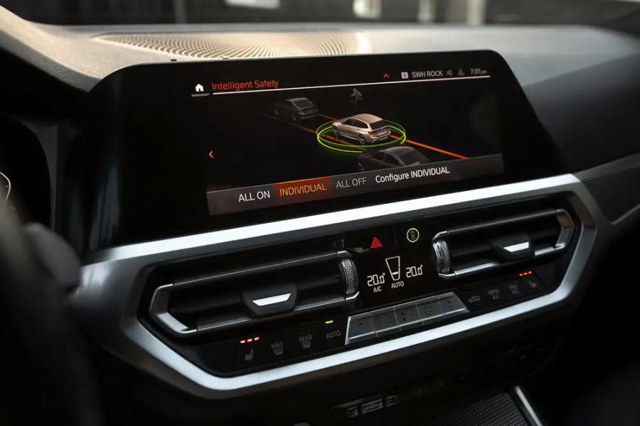 Pelēks BMW 330 2020 Jelgava, ar dzinēja tilpumu 2.00 L un nobraukumu 173 tūkst. km par 24000 €, foto 21 vietnē AUTOMOTO.COM.LV