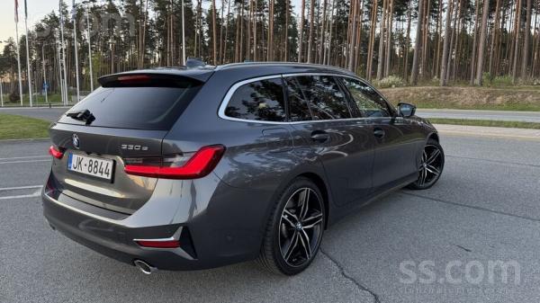 Pelēks BMW 330 2020 Rīga, ar dzinēja tilpumu 2.00 L un nobraukumu 145 tūkst. km par 23000 €, foto 9 vietnē AUTOMOTO.COM.LV