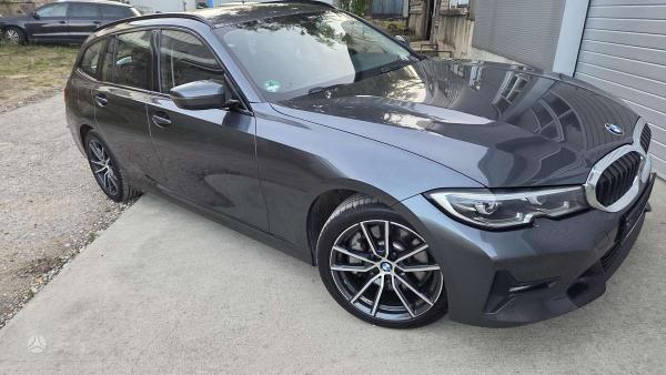 Grey BMW 330 2020 in Telschi, with an engine capacity of 2.99 L and mileage of 218 thousand km for 19900 €, photo 1 on AUTOMOTO.COM.LV