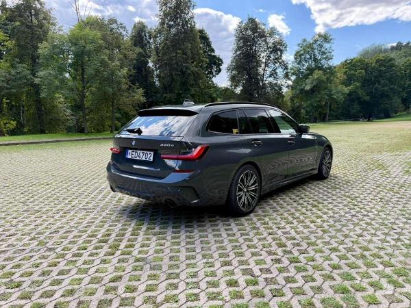 БМВ 330 2020 в Вильнюс на AUTOMOTO.COM.LV Серый БМВ 330 2020 в Вильнюс, объемом двигателя 2.00 л и пробегом 142 тыс. км за 22999 €, фото 5 на AUTOMOTO.COM.LV