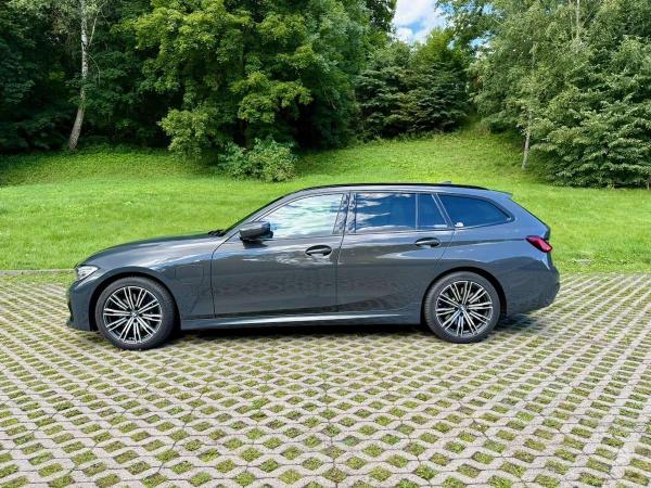 БМВ 330 2020 в Вильнюс на AUTOMOTO.COM.LV Серый БМВ 330 2020 в Вильнюс, объемом двигателя 2.00 л и пробегом 142 тыс. км за 22999 €, фото 7 на AUTOMOTO.COM.LV