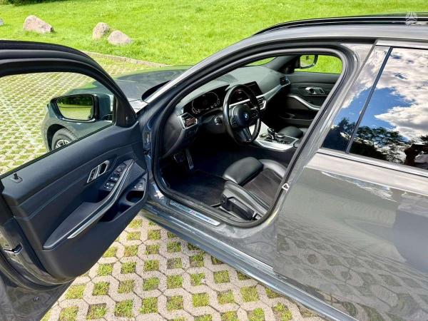 БМВ 330 2020 в Вильнюс на AUTOMOTO.COM.LV Серый БМВ 330 2020 в Вильнюс, объемом двигателя 2.00 л и пробегом 142 тыс. км за 22999 €, фото 8 на AUTOMOTO.COM.LV