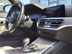 Pelēks BMW 330 2021 Šauļi, ar dzinēja tilpumu 2.00 L un nobraukumu 117 tūkst. km par 24800 €, foto 16 vietnē AUTOMOTO.COM.LV