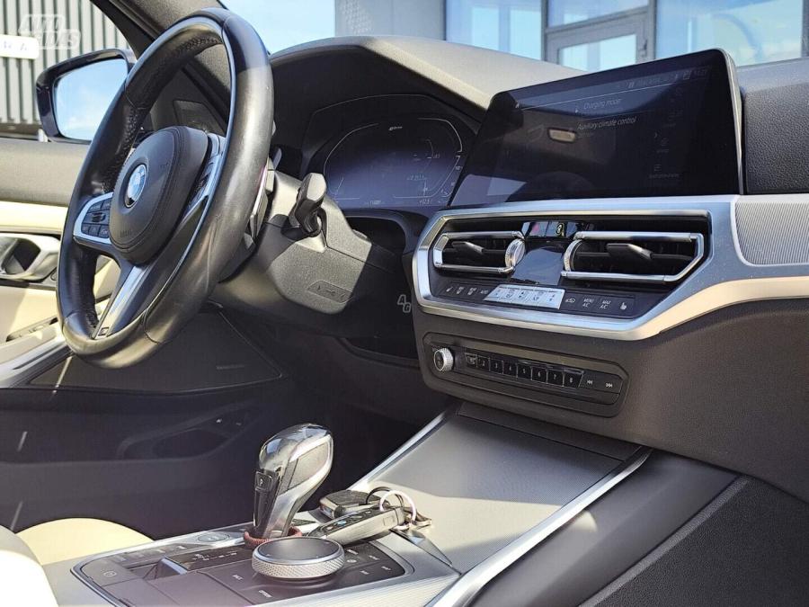 Pelēks BMW 330 2021 Šauļi, ar dzinēja tilpumu 2.00 L un nobraukumu 117 tūkst. km par 24800 €, foto 16 vietnē AUTOMOTO.COM.LV