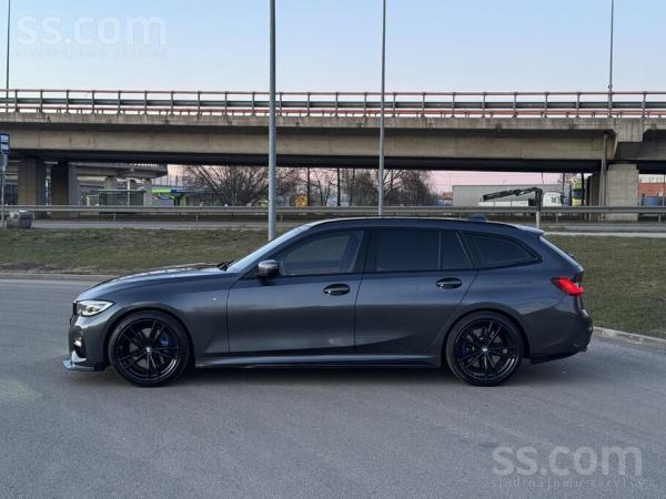 Grey BMW 330 2021 in Riga, with an engine capacity of 3.00 L and mileage of 248 thousand km for 23500 €, photo 2 on AUTOMOTO.COM.LV