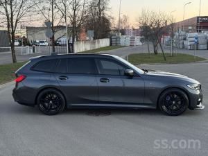 Grey BMW 330 2021 in Riga, with an engine capacity of 3.00 L and mileage of 248 thousand km for 23500 €, photo 5 on AUTOMOTO.COM.LV