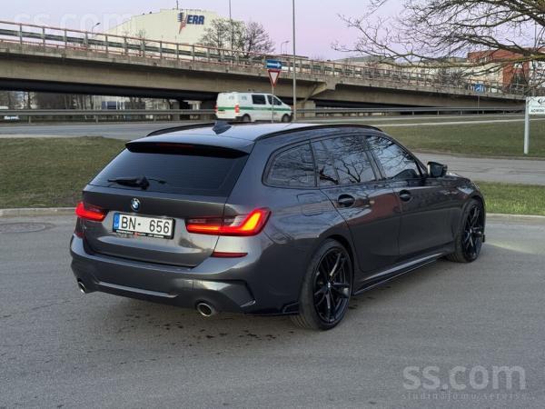 Grey BMW 330 2021 in Riga, with an engine capacity of 3.00 L and mileage of 248 thousand km for 23500 €, photo 5 on AUTOMOTO.COM.LV