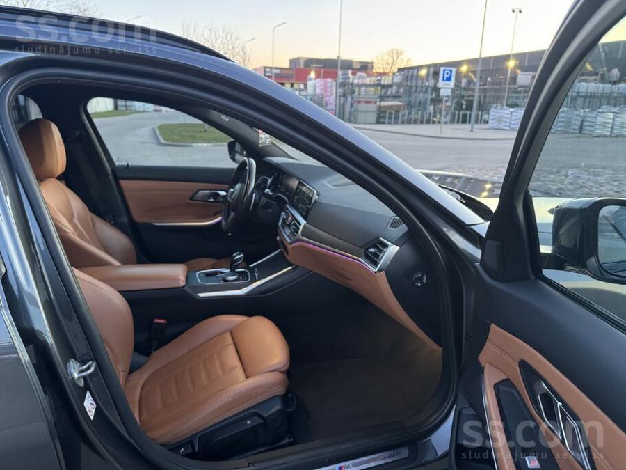 Grey BMW 330 2021 in Riga, with an engine capacity of 3.00 L and mileage of 248 thousand km for 23500 €, photo 10 on AUTOMOTO.COM.LV