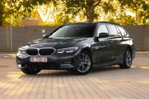 Grey BMW 330 2021 in Jelgava, with an engine capacity of 2.00 L and mileage of 171 thousand km for 18000 €, photo  on AUTOMOTO.COM.LV