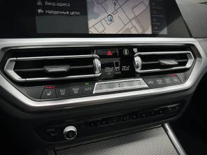 Pelēks BMW 330 2021 Jelgava, ar dzinēja tilpumu 2.00 L un nobraukumu 189 tūkst. km par 21950 €, foto 13 vietnē AUTOMOTO.COM.LV