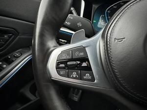 Pelēks BMW 330 2021 Jelgava, ar dzinēja tilpumu 2.00 L un nobraukumu 189 tūkst. km par 21950 €, foto 19 vietnē AUTOMOTO.COM.LV