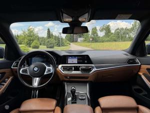 Grey BMW 330 2021 in Riga, with an engine capacity of 2.99 L and mileage of 249 thousand km for 23500 €, photo 13 on AUTOMOTO.COM.LV