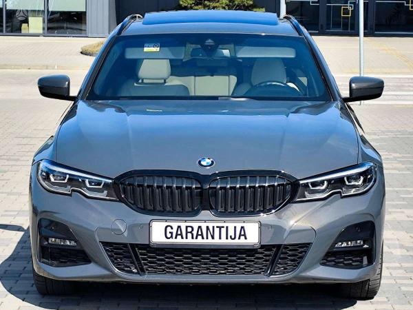 Grey BMW 330 2021 in Siauliai, with an engine capacity of 2.00 L and mileage of 117 thousand km for 24300 €, photo 2 on AUTOMOTO.COM.LV