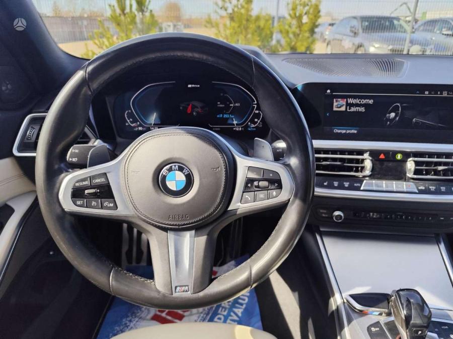 Grey BMW 330 2021 in Siauliai, with an engine capacity of 2.00 L and mileage of 117 thousand km for 24300 €, photo 13 on AUTOMOTO.COM.LV