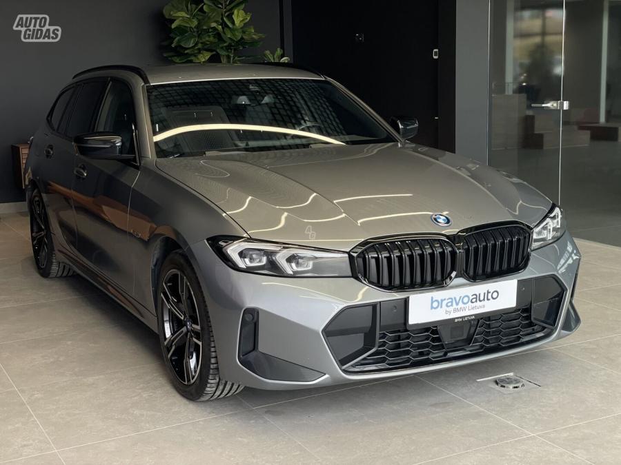 Grey BMW 330 2022 in Klaipeda, with an engine capacity of 2.00 L and mileage of 87 thousand km for 36822 €, photo 4 on AUTOMOTO.COM.LV
