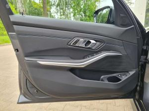 Pelēks BMW 330 2022 Kauņa, ar dzinēja tilpumu 2.00 L un nobraukumu 199 tūkst. km par 21250 €, foto 21 vietnē AUTOMOTO.COM.LV