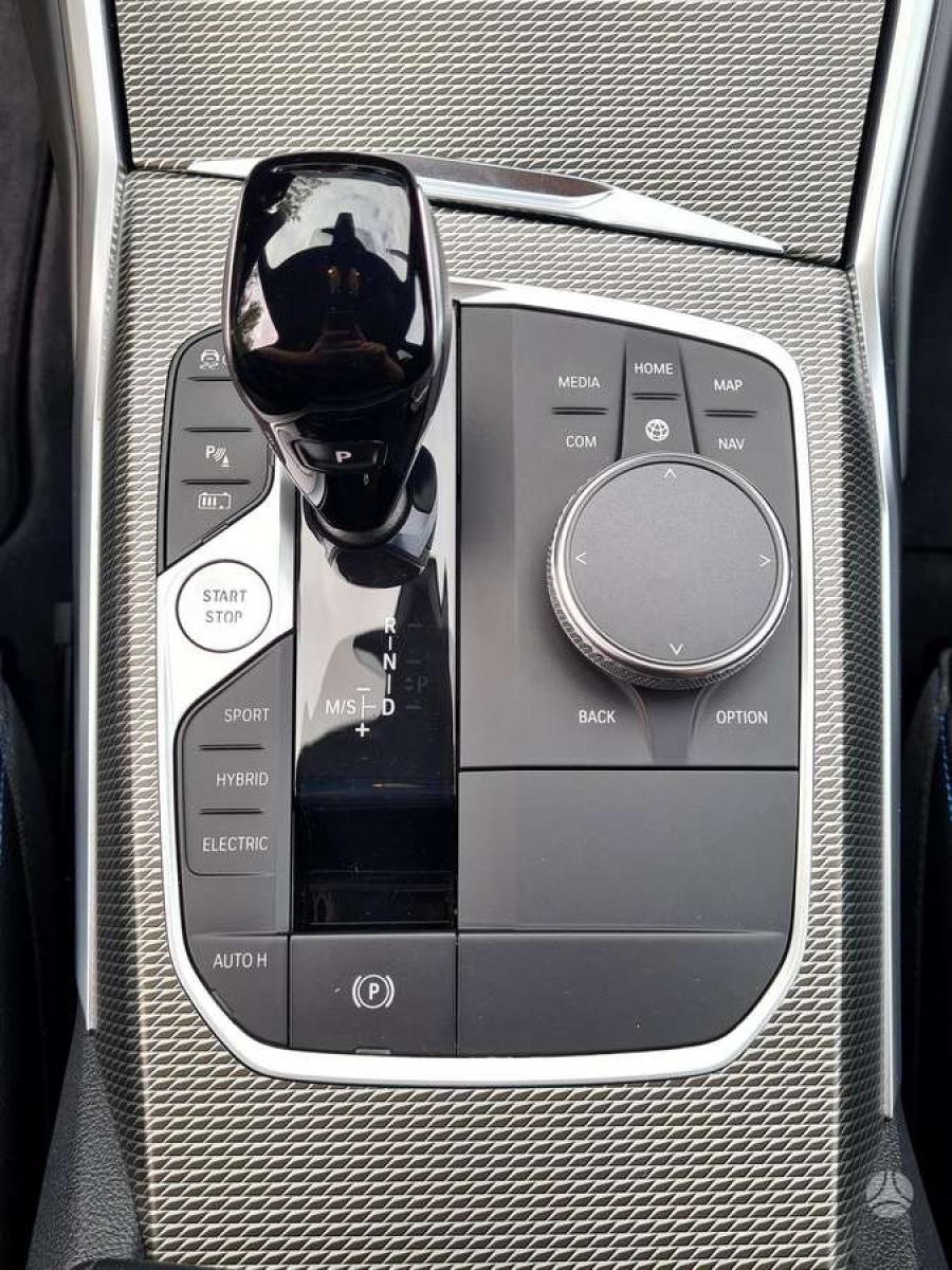 Pelēks BMW 330 2022 Kauņa, ar dzinēja tilpumu 2.00 L un nobraukumu 199 tūkst. km par 21250 €, foto 34 vietnē AUTOMOTO.COM.LV