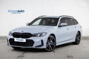 Pelēks BMW 330 2024 Viļņa, ar dzinēja tilpumu 2.00 L un nobraukumu 57 tūkst. km par 42991 €, foto  vietnē AUTOMOTO.COM.LV