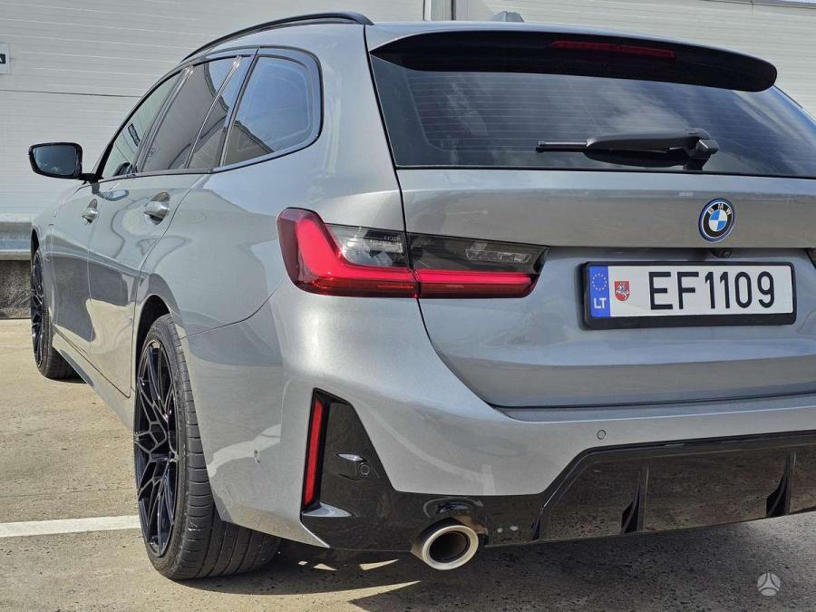 Pelēks BMW 330 2024 Šauļi, ar dzinēja tilpumu 2.00 L un nobraukumu 35 tūkst. km par 35900 €, foto 4 vietnē AUTOMOTO.COM.LV