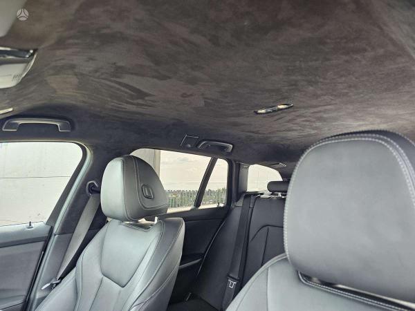 Grey BMW 330 2024 in Siauliai, with an engine capacity of 2.00 L and mileage of 35 thousand km for 35900 €, photo 8 on AUTOMOTO.COM.LV
