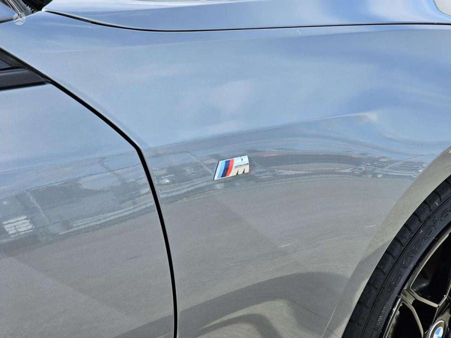 Grey BMW 330 2024 in Siauliai, with an engine capacity of 2.00 L and mileage of 35 thousand km for 35900 €, photo 24 on AUTOMOTO.COM.LV