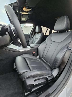 Grey BMW 330 2024 in Siauliai, with an engine capacity of 2.00 L and mileage of 35 thousand km for 35900 €, photo 29 on AUTOMOTO.COM.LV