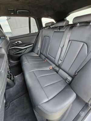 Grey BMW 330 2024 in Siauliai, with an engine capacity of 2.00 L and mileage of 35 thousand km for 35900 €, photo 34 on AUTOMOTO.COM.LV