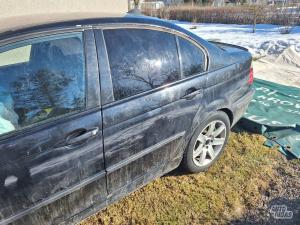 BMW 330 2001 in Vilnius, with an engine capacity of 3.00 L and mileage of 30 thousand km for 999 €, photo 7 on AUTOMOTO.COM.LV