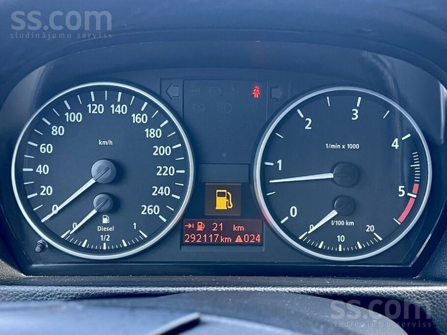 BMW 330 2007 Rīga, ar dzinēja tilpumu 3.00 L un nobraukumu 0 tūkst. km par 2100 €, foto 3 vietnē AUTOMOTO.COM.LV