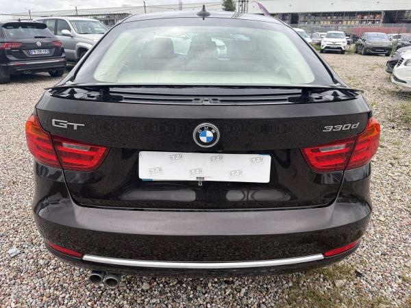 BMW 330 2014 in Kaunas on AUTOMOTO.COM.LV BMW 330 2014 in Kaunas, with an engine capacity of 3.00 L and mileage of 333 thousand km for 6999 €, photo 5 on AUTOMOTO.COM.LV
