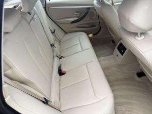 BMW 330 2014 in Kaunas, with an engine capacity of 3.00 L and mileage of 333 thousand km for 6999 €, photo 15 on AUTOMOTO.COM.LV