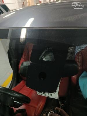 BMW 330 2017 in Raseiniai, with an engine capacity of 3.00 L and mileage of 128 thousand km for 7000 €, photo 6 on AUTOMOTO.COM.LV