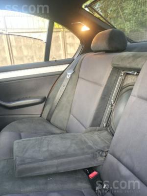 Orange BMW 330 2001 in Riga, with an engine capacity of 3.00 L and mileage of 369 thousand km for 2790 €, photo 5 on AUTOMOTO.COM.LV