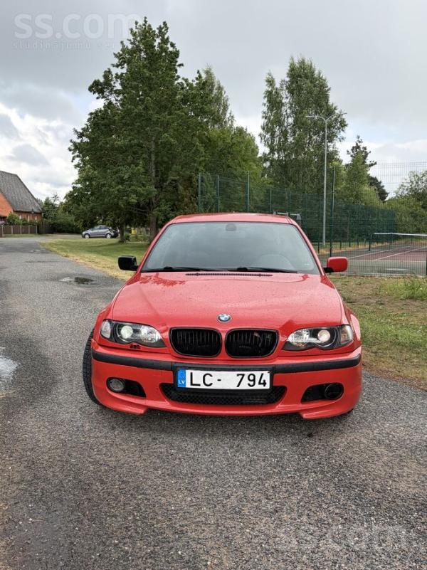 Красный БМВ 330 2001 в Кулдига, объемом двигателя 3.00 л и пробегом 460 тыс. км за 1600 €, фото 4 на AUTOMOTO.COM.LV