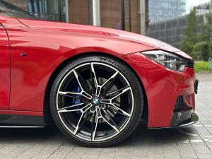 Sarkans BMW 330 2017 Viļņa, ar dzinēja tilpumu 2.00 L un nobraukumu 160 tūkst. km par 19750 €, foto 9 vietnē AUTOMOTO.COM.LV