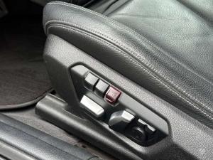 Sarkans BMW 330 2017 Viļņa, ar dzinēja tilpumu 2.00 L un nobraukumu 160 tūkst. km par 19750 €, foto 27 vietnē AUTOMOTO.COM.LV