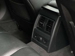 Sarkans BMW 330 2017 Viļņa, ar dzinēja tilpumu 2.00 L un nobraukumu 160 tūkst. km par 19750 €, foto 35 vietnē AUTOMOTO.COM.LV