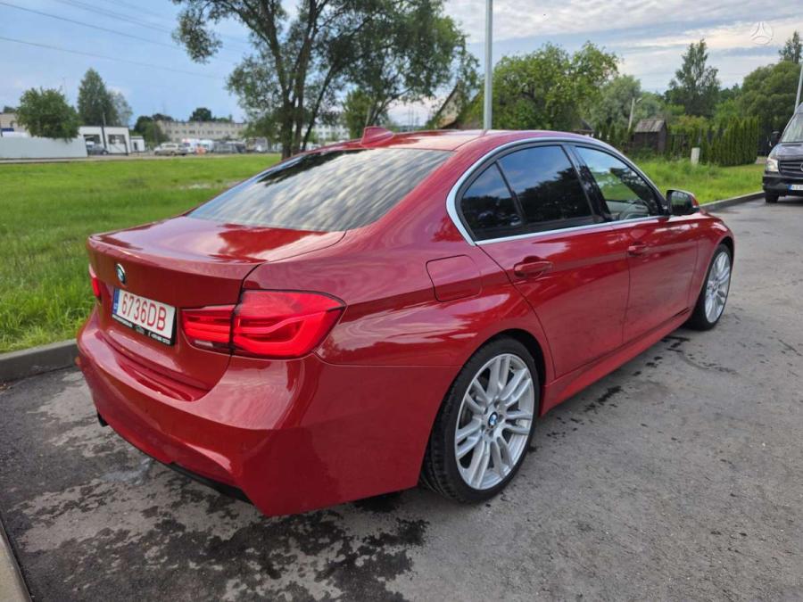 Sarkans BMW 330 2018 Jonava, ar dzinēja tilpumu 2.00 L un nobraukumu 118 tūkst. km par 17850 €, foto 7 vietnē AUTOMOTO.COM.LV