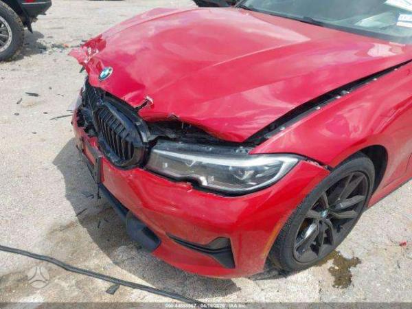 Sarkans BMW 330 2020 Klaipėda, ar dzinēja tilpumu 2.00 L un nobraukumu 203 tūkst. km par 7750 €, foto 8 vietnē AUTOMOTO.COM.LV