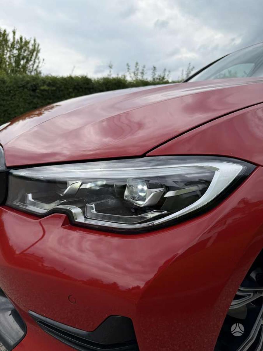 Sarkans BMW 330 2021 Viļņa, ar dzinēja tilpumu 2.00 L un nobraukumu 58 tūkst. km par 23450 €, foto 6 vietnē AUTOMOTO.COM.LV