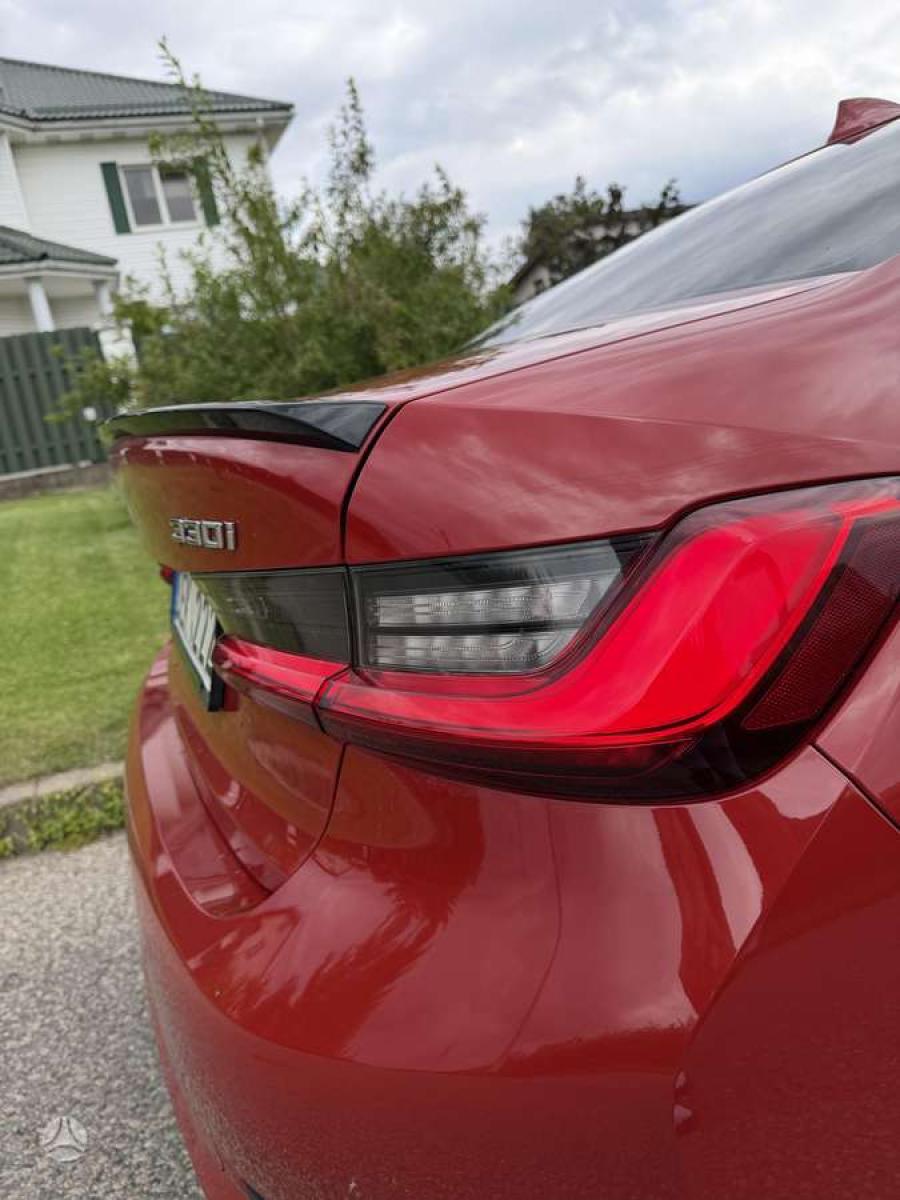 Sarkans BMW 330 2021 Viļņa, ar dzinēja tilpumu 2.00 L un nobraukumu 58 tūkst. km par 23450 €, foto 9 vietnē AUTOMOTO.COM.LV