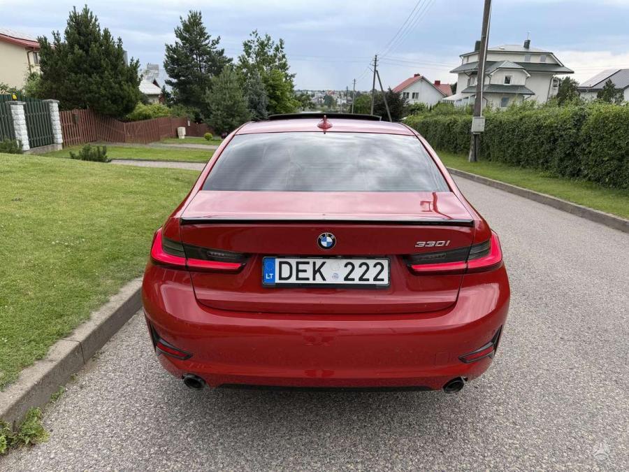 Sarkans BMW 330 2021 Viļņa, ar dzinēja tilpumu 2.00 L un nobraukumu 58 tūkst. km par 23450 €, foto 11 vietnē AUTOMOTO.COM.LV