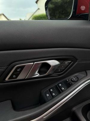Sarkans BMW 330 2021 Viļņa, ar dzinēja tilpumu 2.00 L un nobraukumu 58 tūkst. km par 23450 €, foto 16 vietnē AUTOMOTO.COM.LV